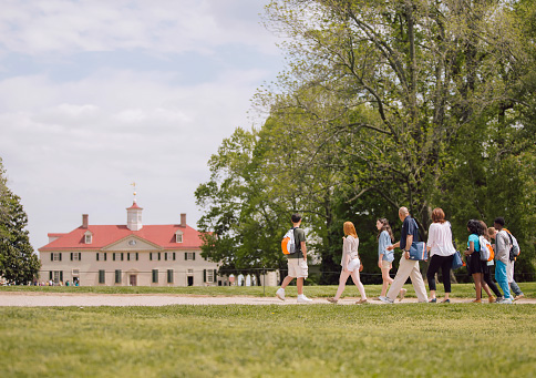 Explorer Scholarship | EF Explore America